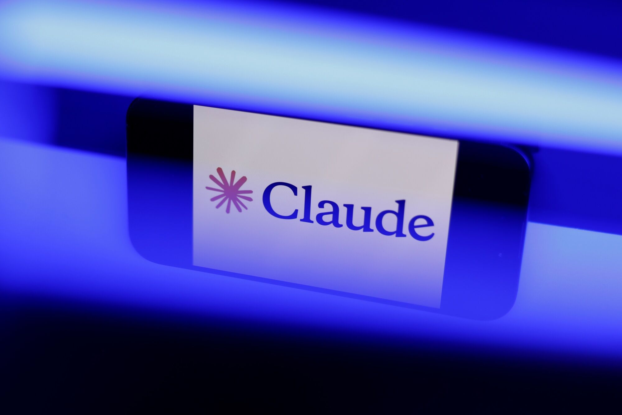 Goldman staff in Hong Kong lose access to Anthropic’s Claude