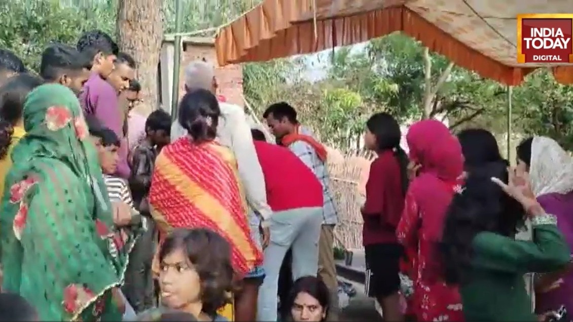 UP bride dies in trailer accident while heading to beauty parlour on ...