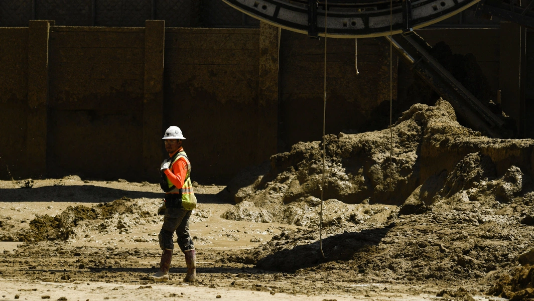 Spanish speakers sidelined in LA planning despite translation efforts