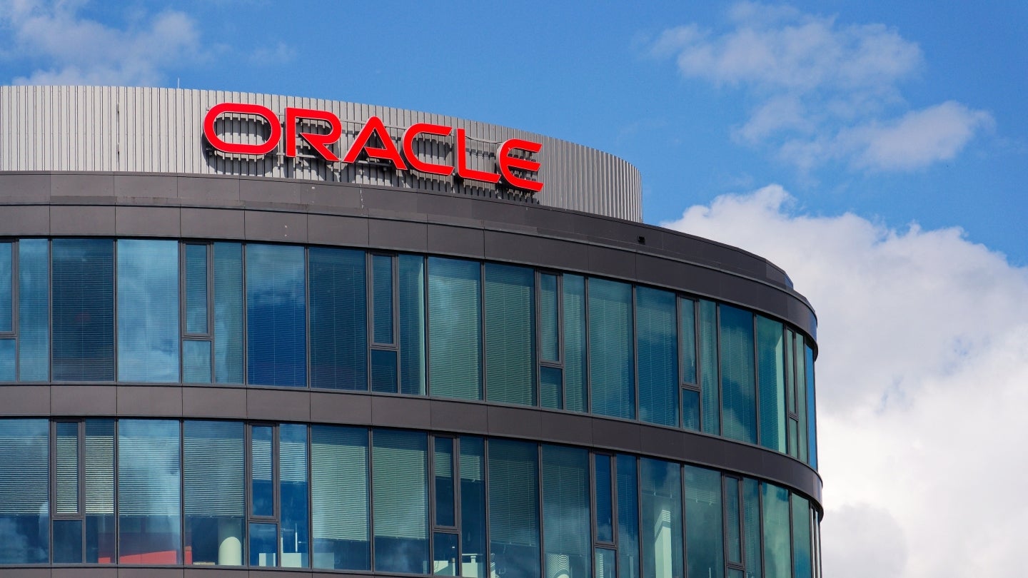 Oracle signs $1.65bn Datapod deal for AI expansion – report