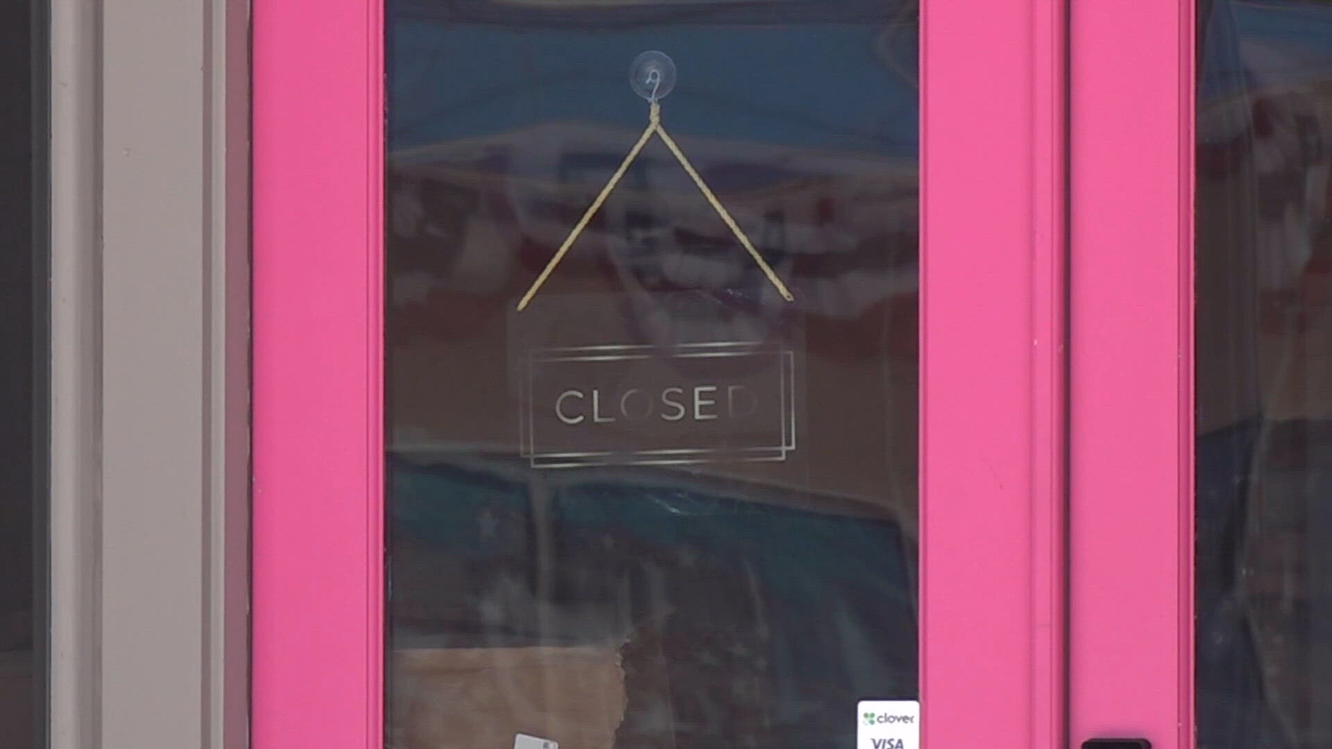 Former med spa owner turns self in on 14 charges