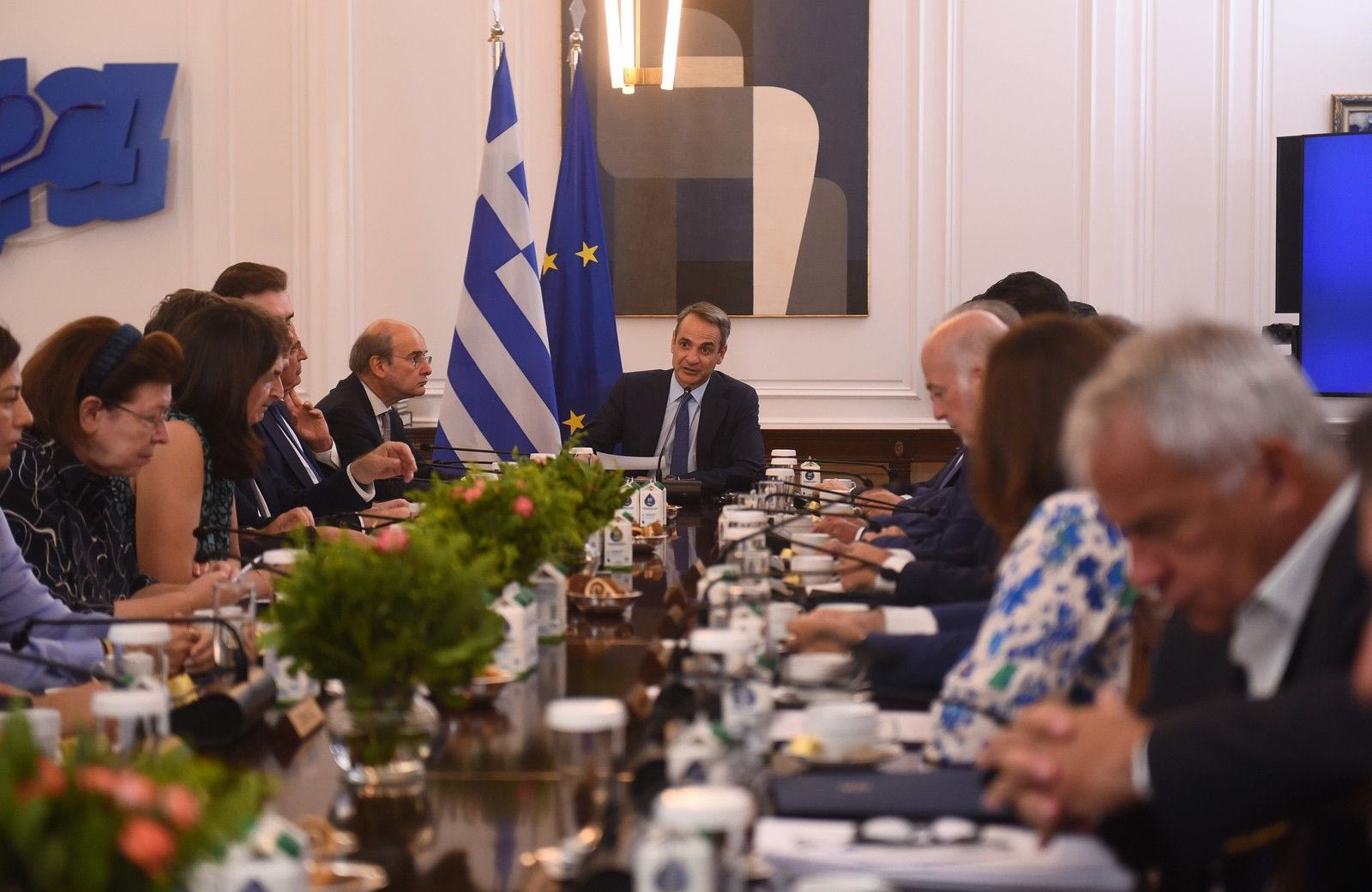 Συνεδριάζει σήμερα το υπουργικό συμβούλιο - Στην ατζέντα Τέμπη και ...