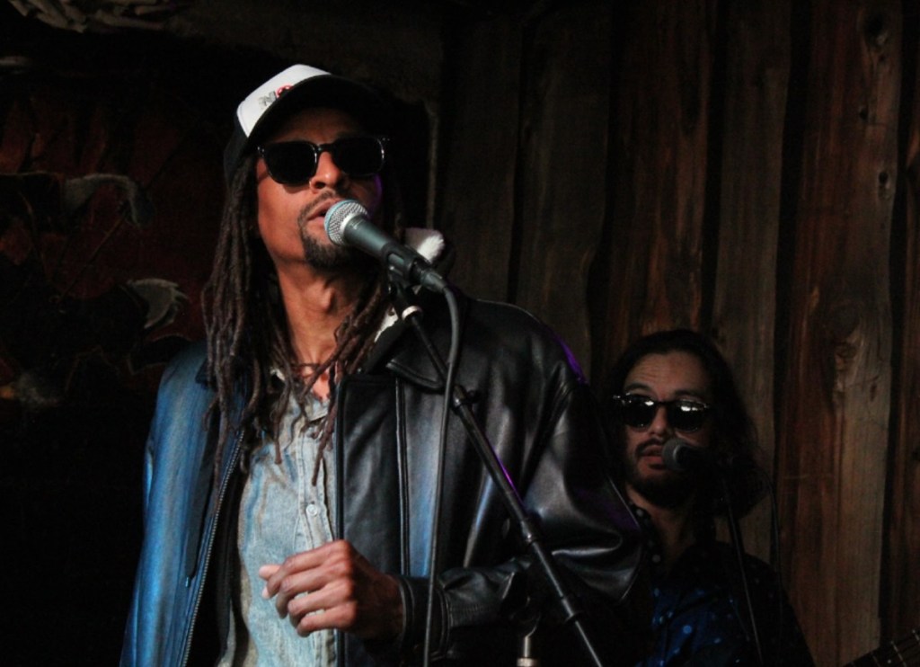 Adams Avenue Unplugged connected community, businesses to array of ...