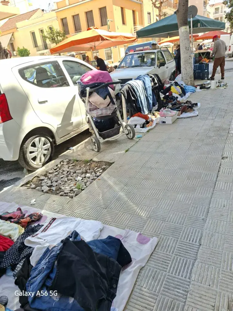 Πάτρα: Φουλ παρανομία σε λαϊκή αγορά και σε δημόσια θέα φωτο