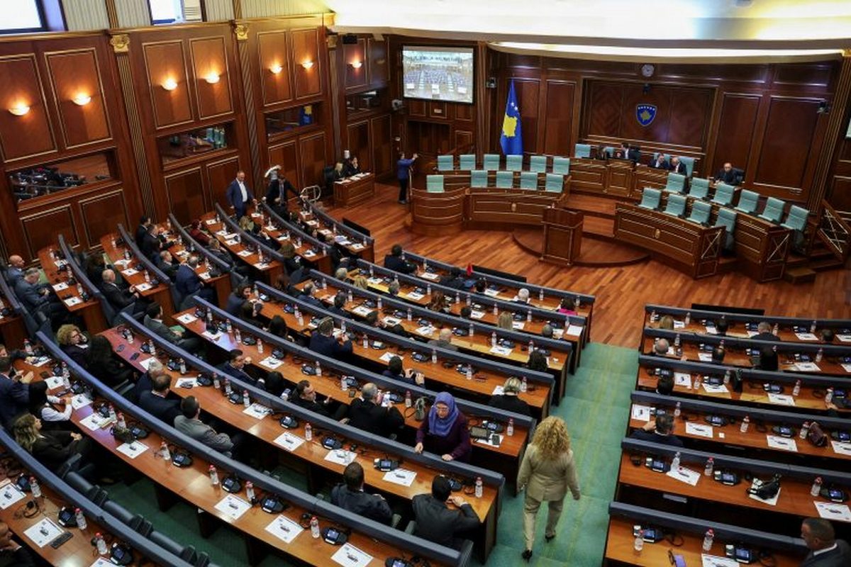 Η Βουλή του Κοσόβου διαλύεται, νέες βουλευτικές εκλογές το αργότερο σε ...