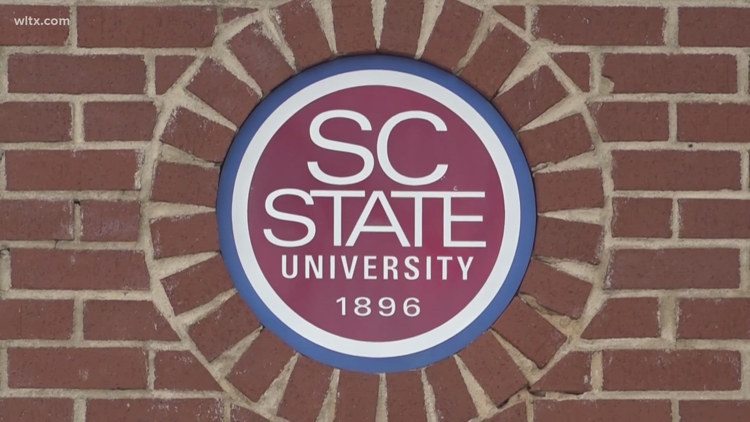 South Carolina State students protest Lt. Gov. Evette as commencement ...