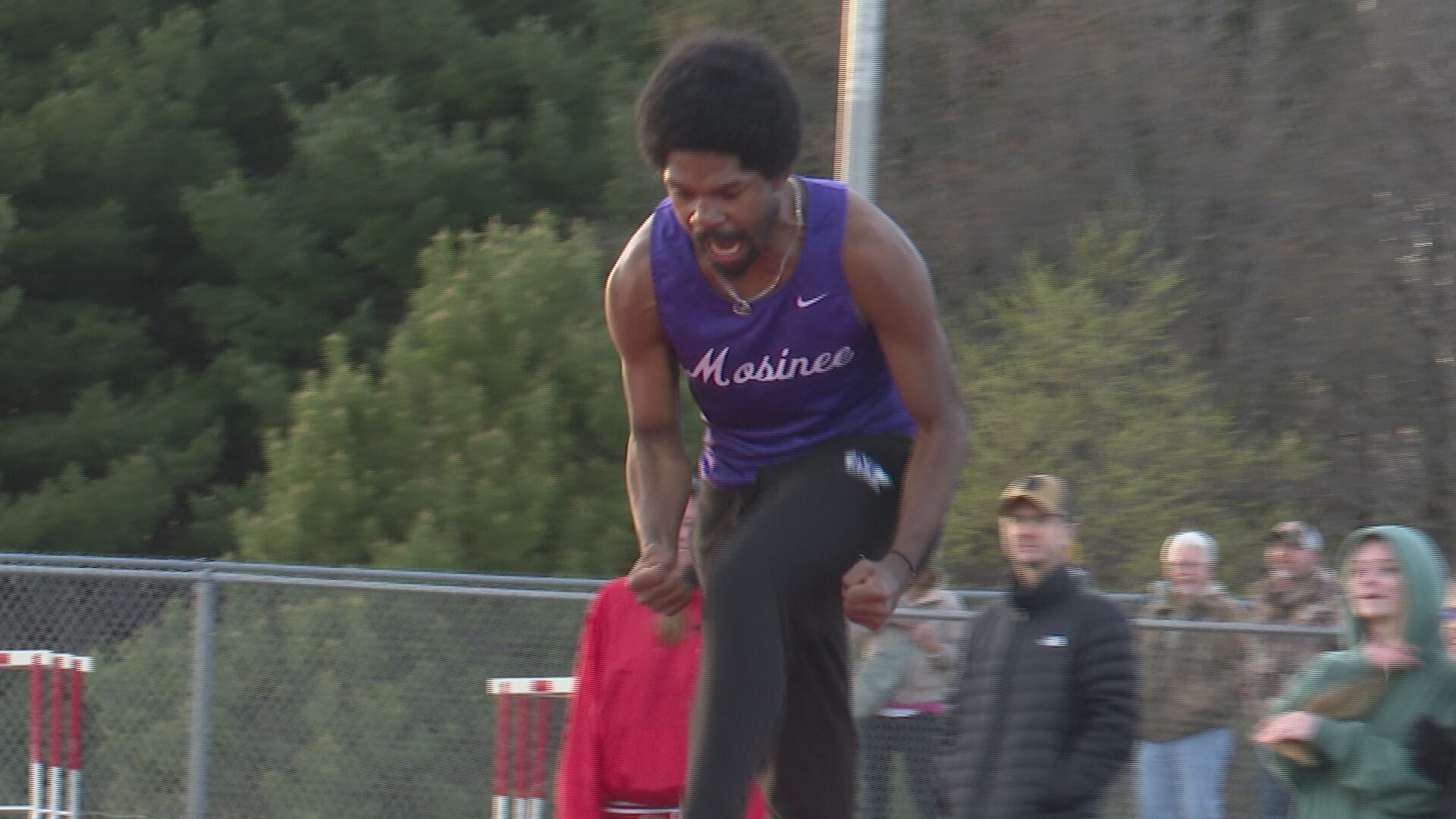 Marathon boys, Stratford girls win Sawmill Invitational