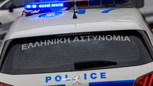 Νότια Προάστια: Εξαρθρώθηκε σπείρα - Τα μέλη της διέπρατταν διαρρήξεις ...