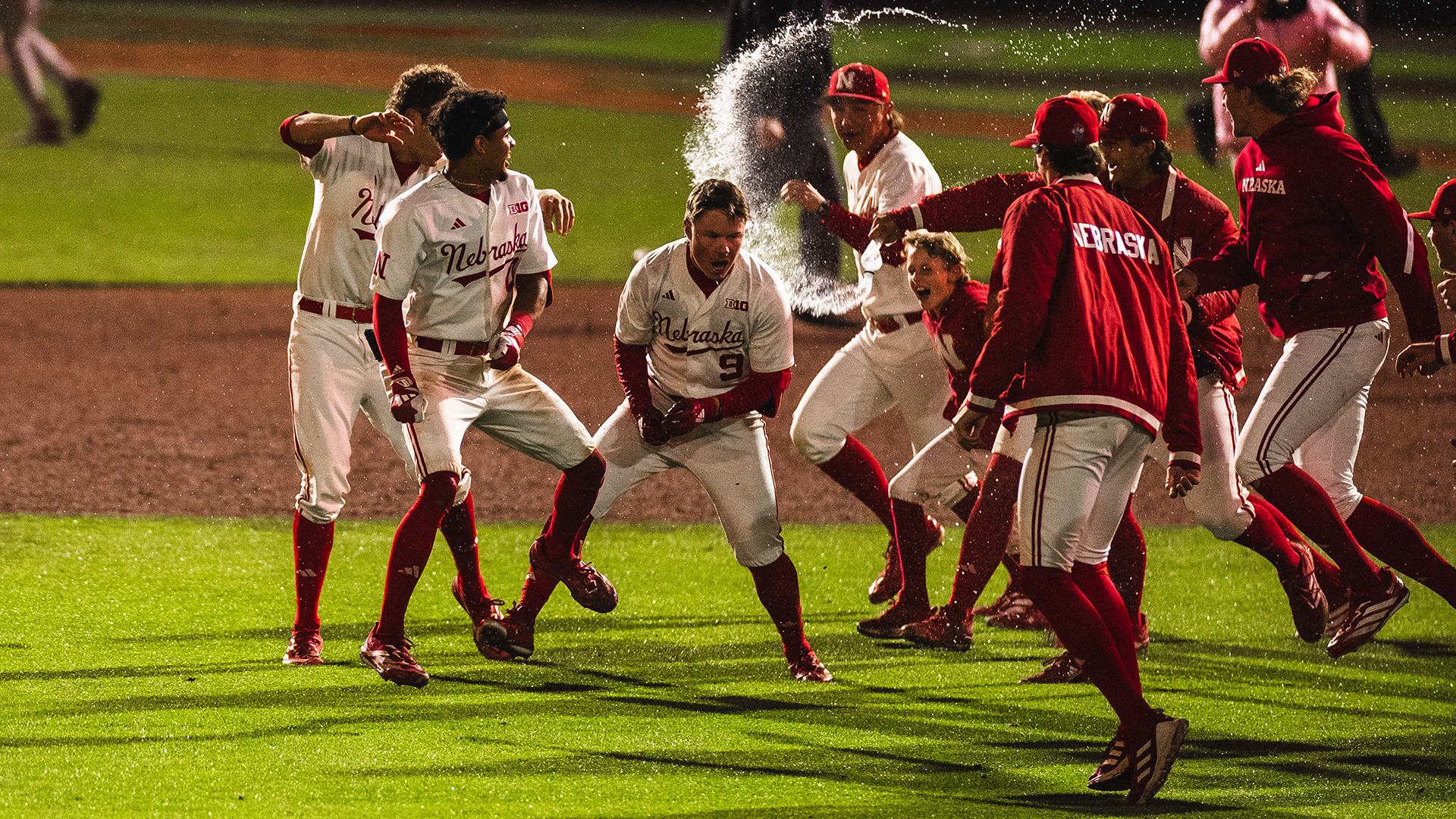 Stokes, #16 Nebraska baseball walk off Kansas State 7-6