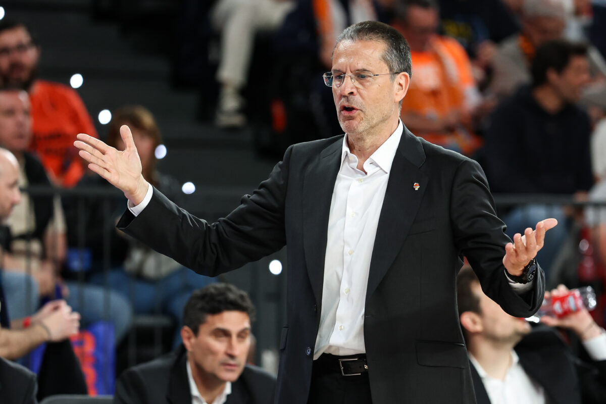 Μαρτίνεθ: Ήταν πιθανό να δοθεί φάουλ στην τελική φάση πάνω στον Μοντέρο ...