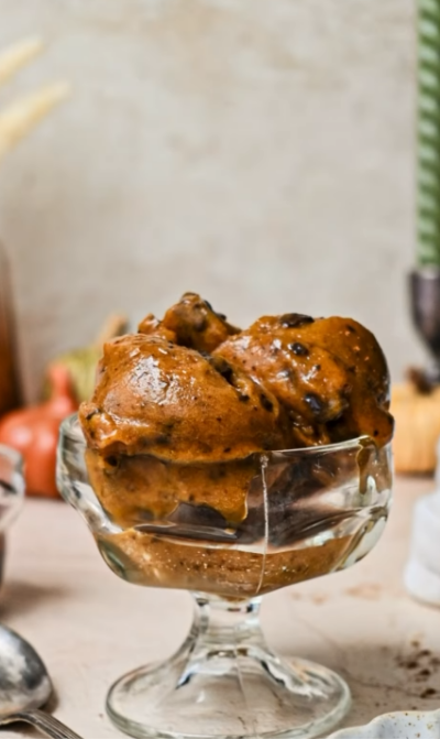 Pumpkin chocolate nice cream: cozy sweet treat