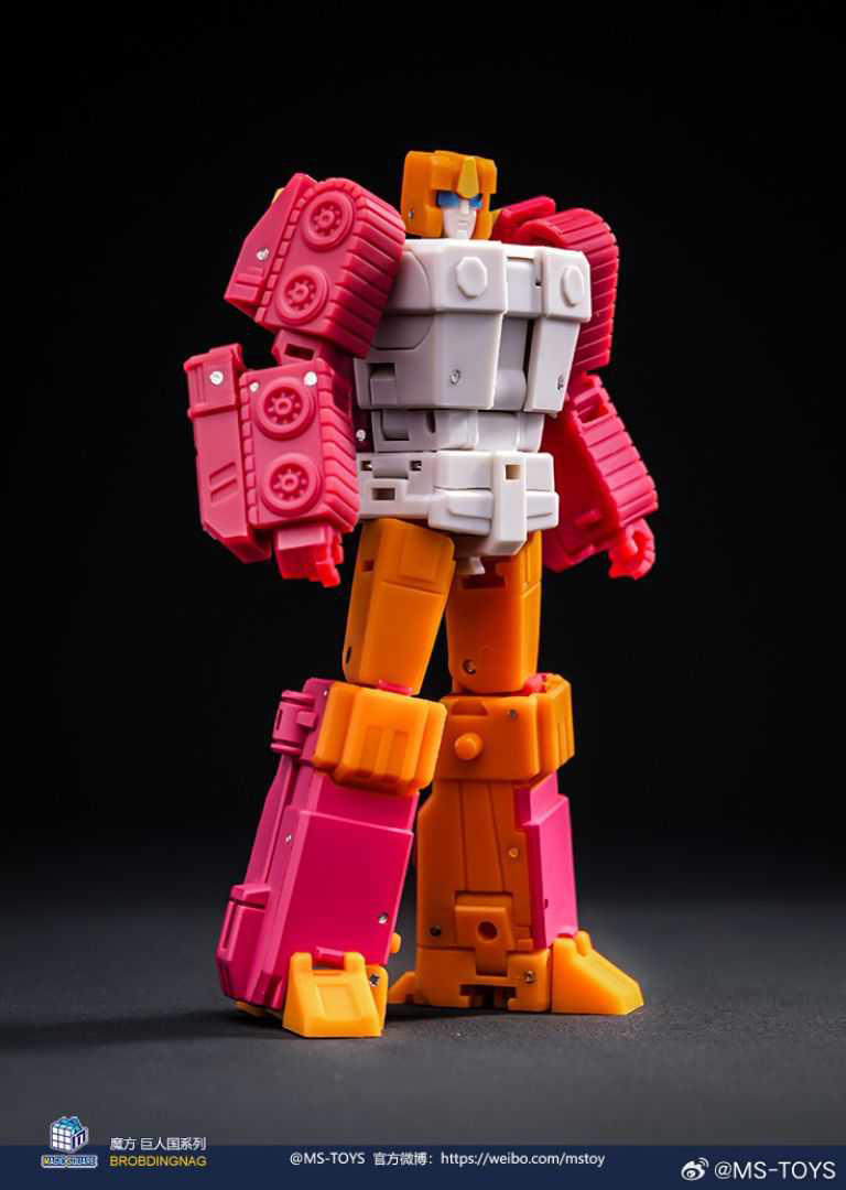 Transformers' smartest G1 combiner gets new first-look reveal after 39 ...