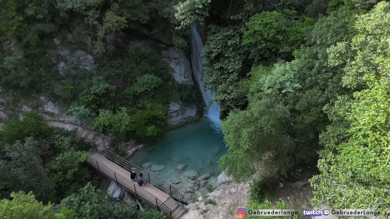 Die Kamera zeigte, was unter Wasser wirklich liegt