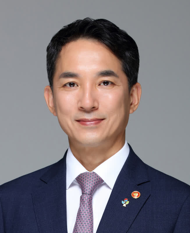 “단일화 NO” 못 박은 박민식, 한동훈엔 “침입자” 하정우엔 “결정 장애”
