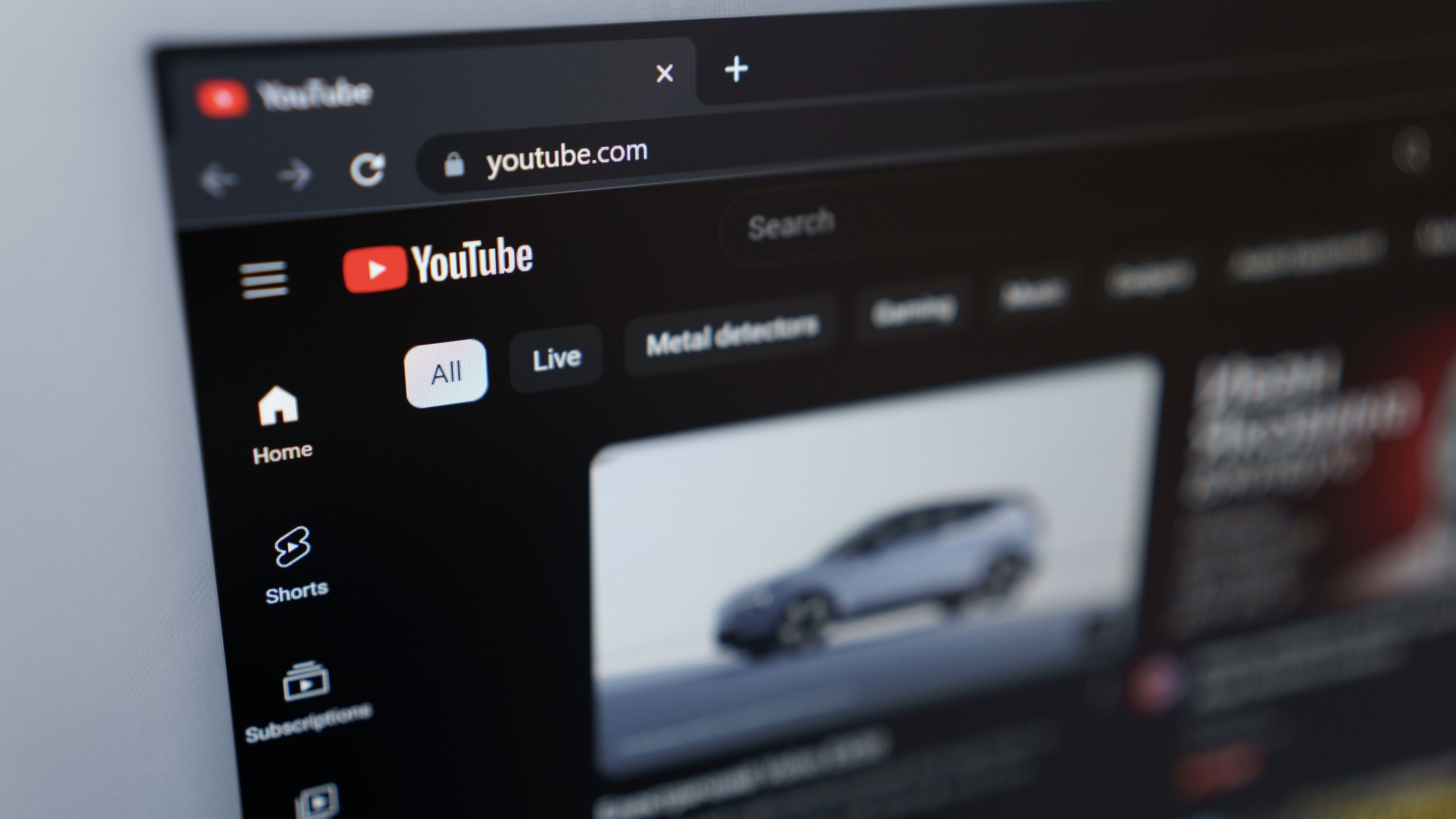 You can now talk to YouTube’s AI about what kinds of videos you want to ...