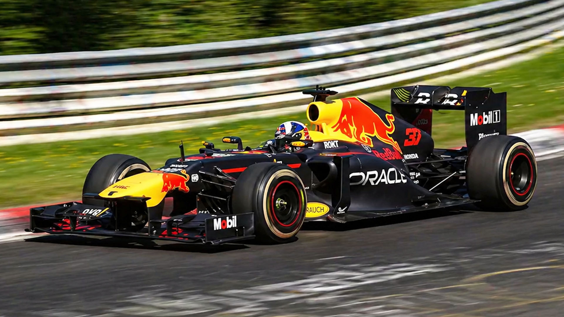 This Formula 1 car shows unreal speed and precision through corners