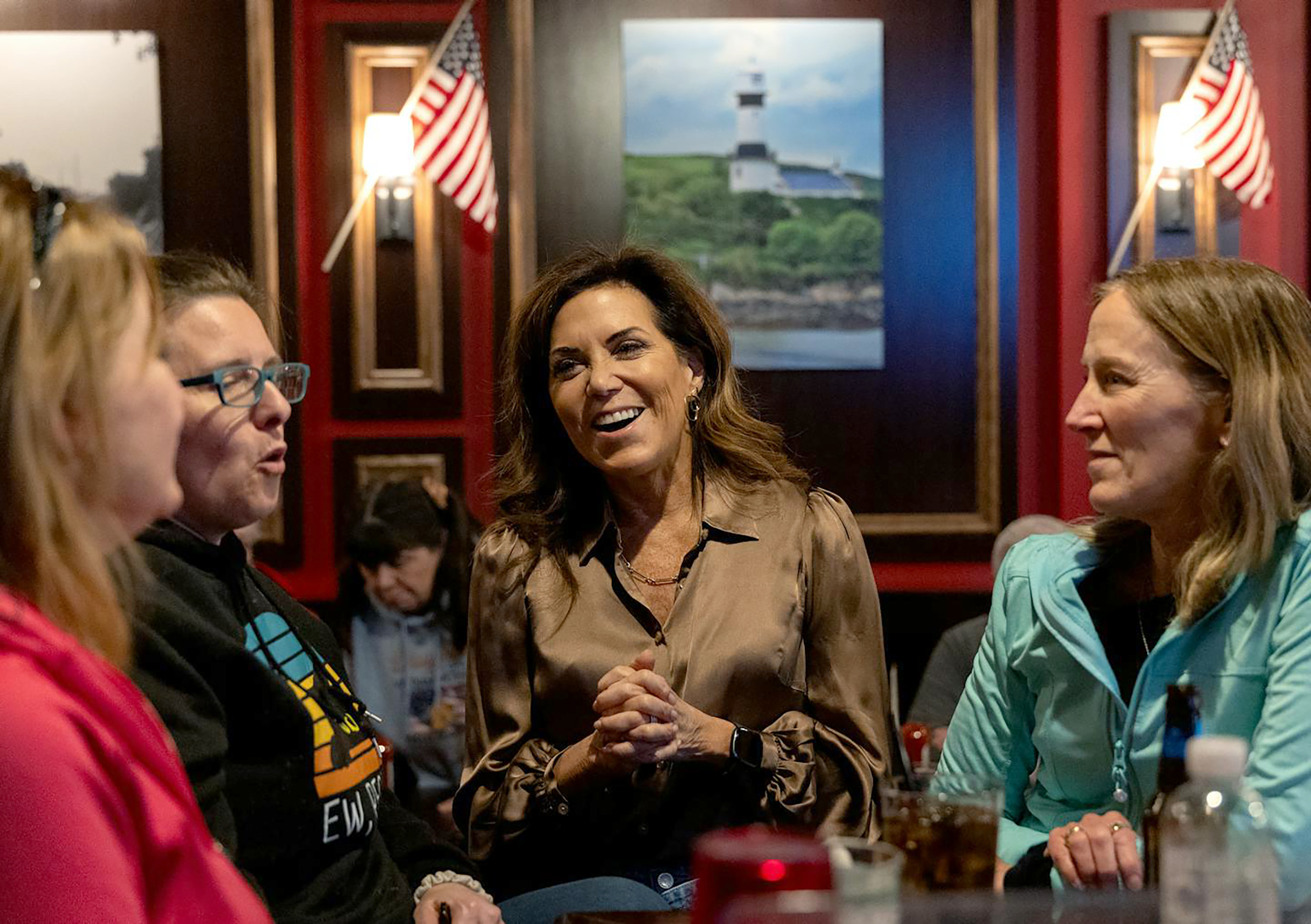 Michele Tafoya courts wary GOP activists in Minnesota Senate run