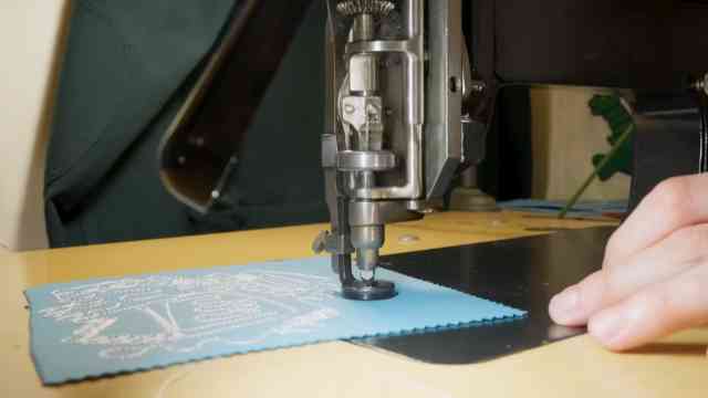 Watch how a sewing machine does what hands can’t