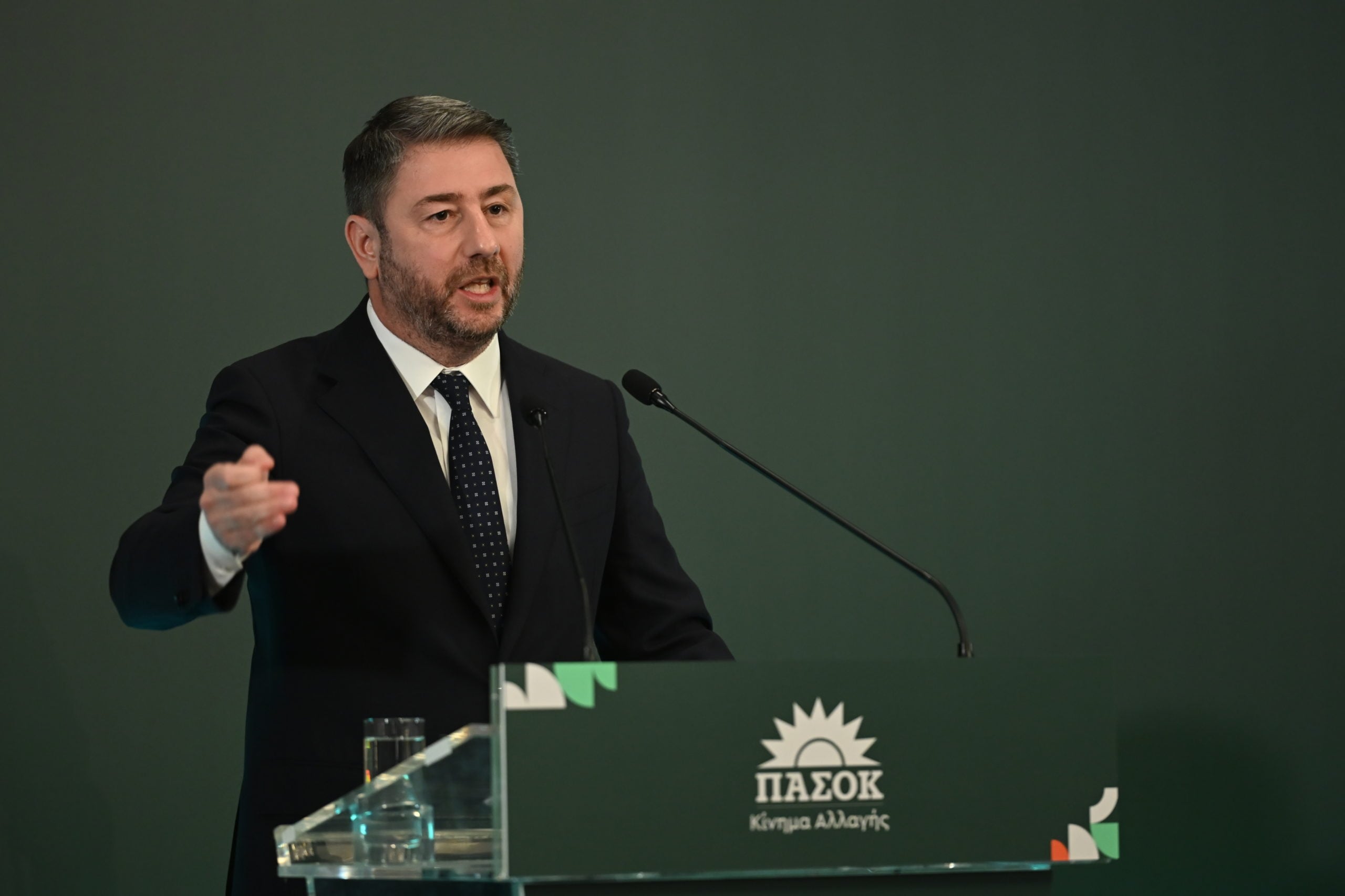 Ανδρουλάκης: Δημιούργησαν μια συμμορία στο Μαξίμου, η οποία επηρεάζει ...
