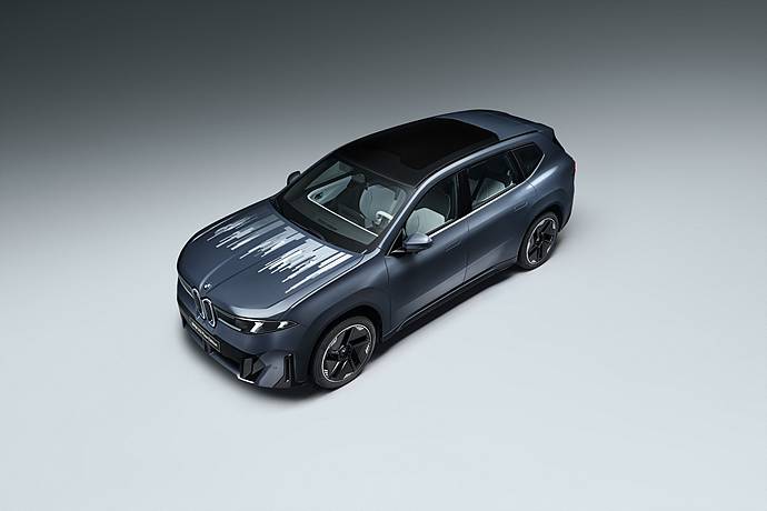 Color-changing cars are no longer sci-fi: BMW iX3 Flow Edition with E ...