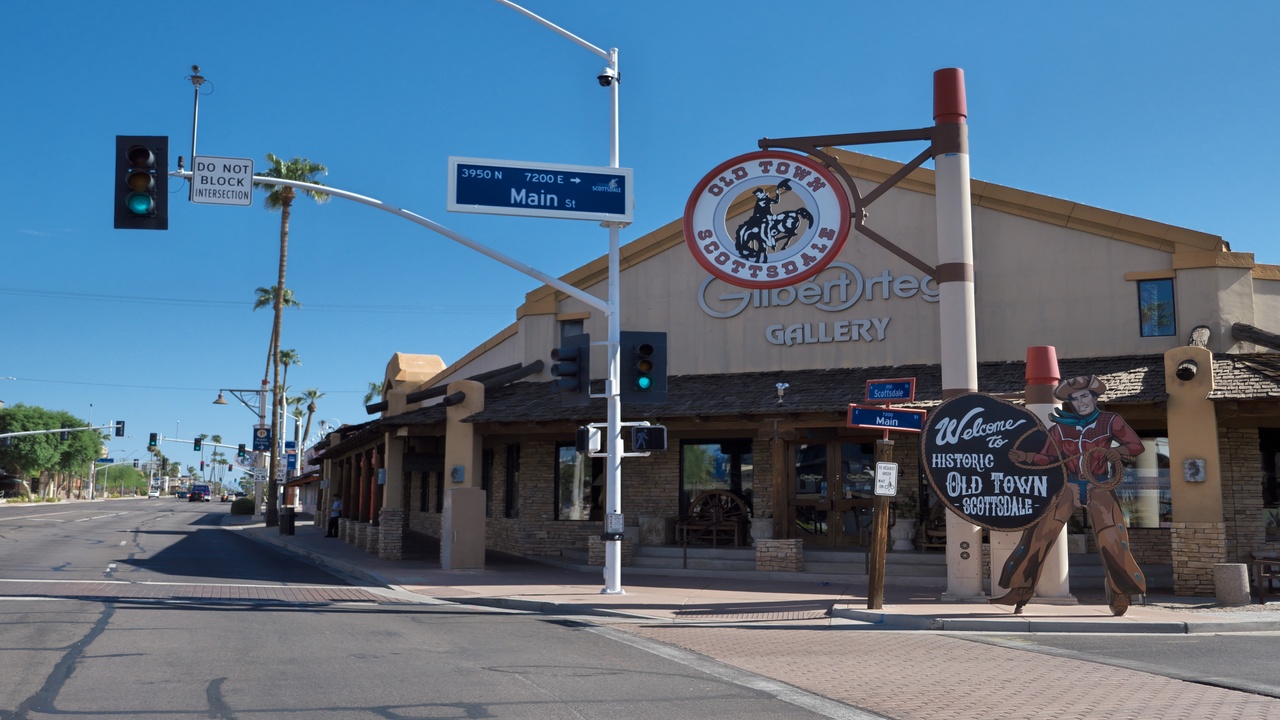 One square mile in Scottsdale holds adobe churches, art galleries, and ...