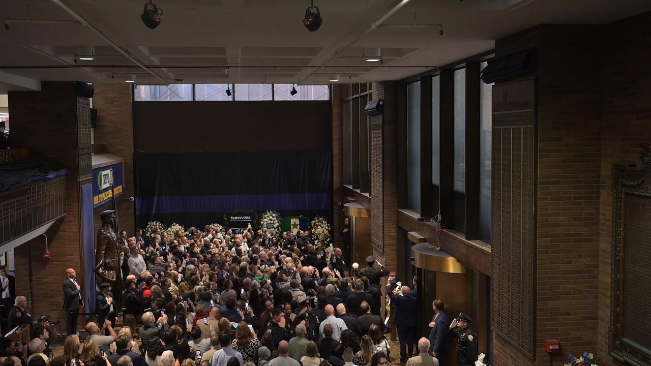 NY: Annual NYPD Police Memorial Day ceremony - 69747856