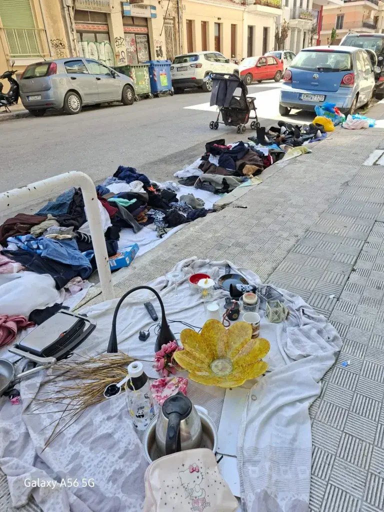 Πάτρα: Φουλ παρανομία σε λαϊκή αγορά και σε δημόσια θέα φωτο