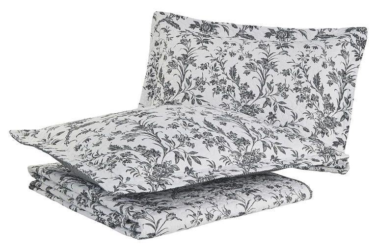12 lightweight, reversible quilts that offer all the comfort with twice ...