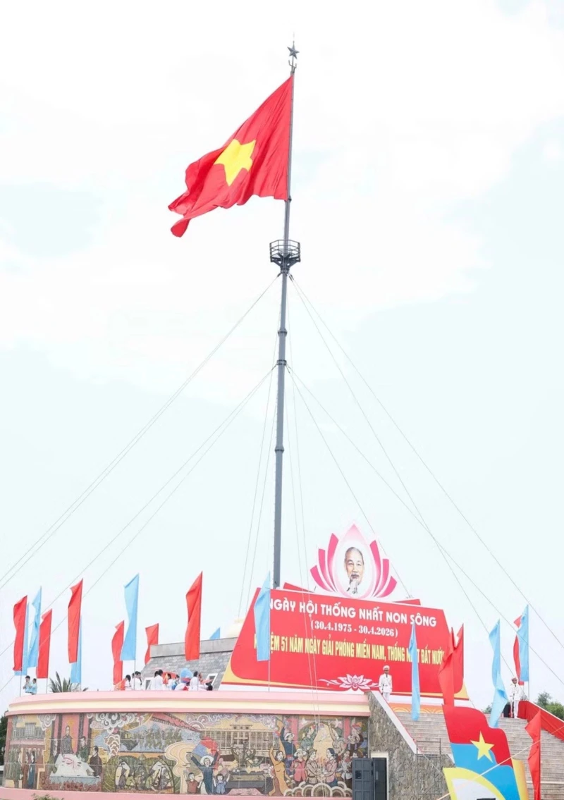 Tổng Bí thư, Chủ tịch nước Tô Lâm dự lễ thượng cờ 'Thống nhất non sông'