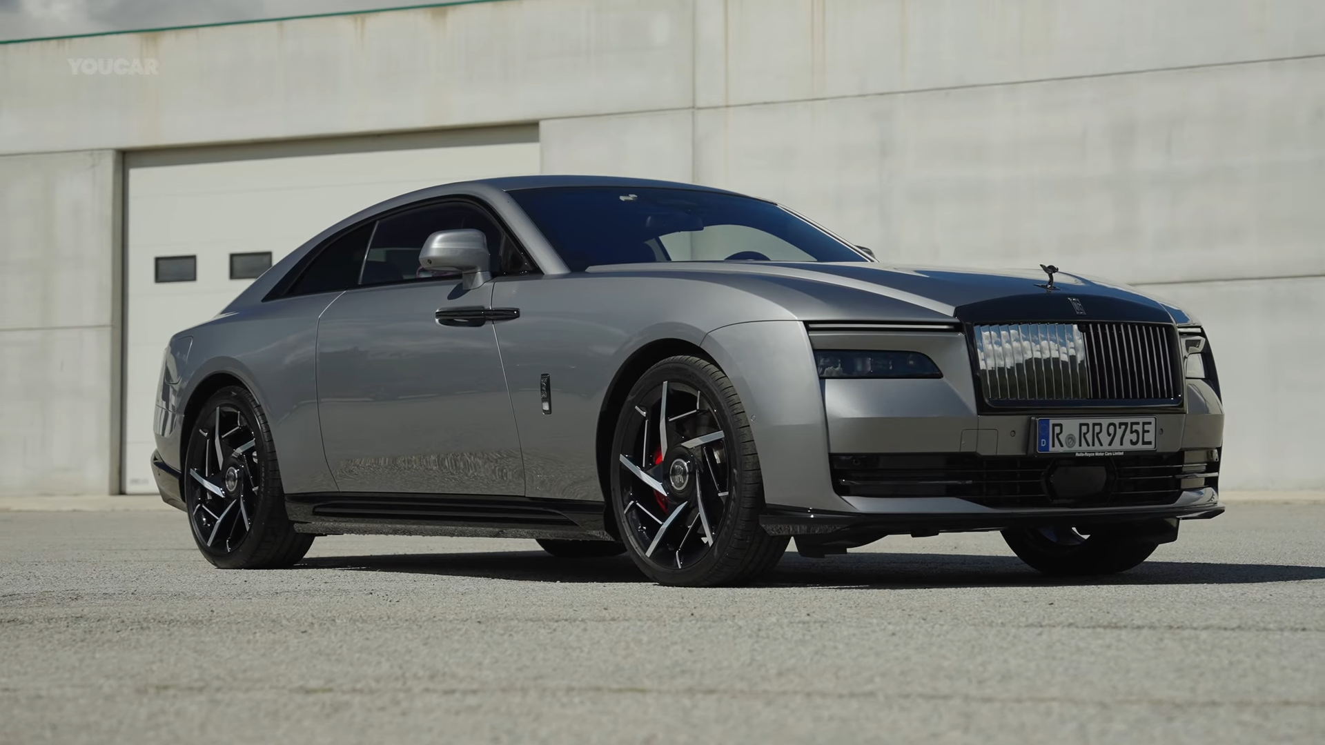 New Rolls-Royce 2026 – Black Badge from $450K+