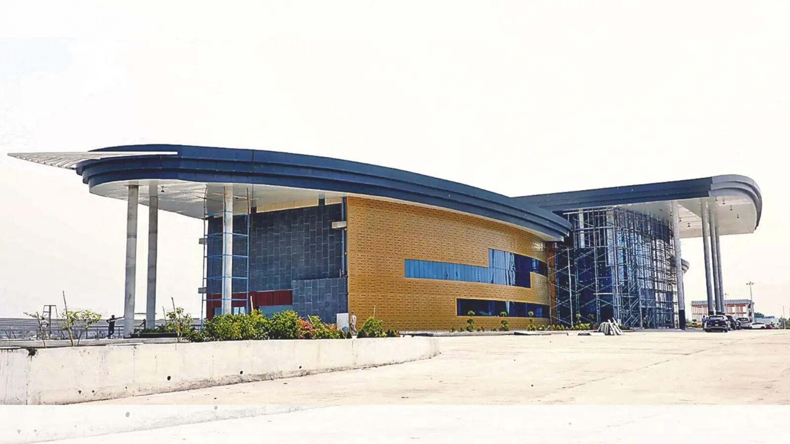 సికింద్రాబాద్, చర్లపల్లి స్టేషన్లకు వెళ్లే రోడ్ల విస్తరణ.. సీఎం రేవంత్ ...