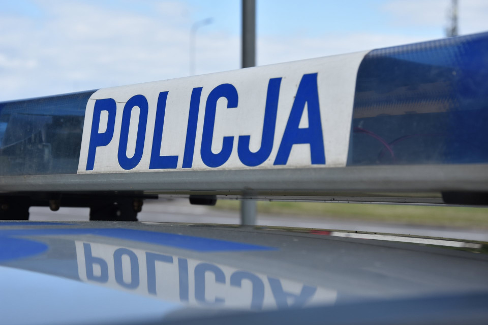 Pirat drogowy zatrzymany przez policjantów z drogówki na dwupasmówce w ...