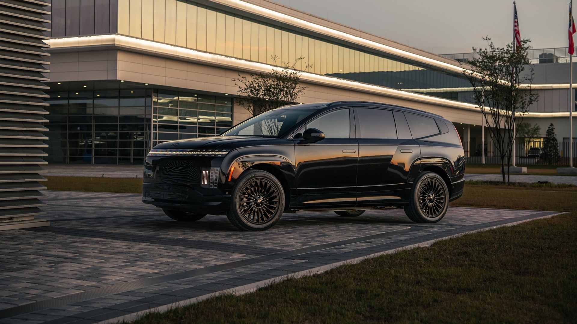 This Hyundai SUV takes three-row EV luxury into new territory