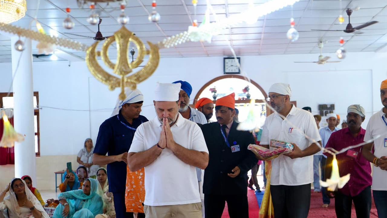 Rahul Gandhi visits gurdwara, slams Great Nicobar project as scam