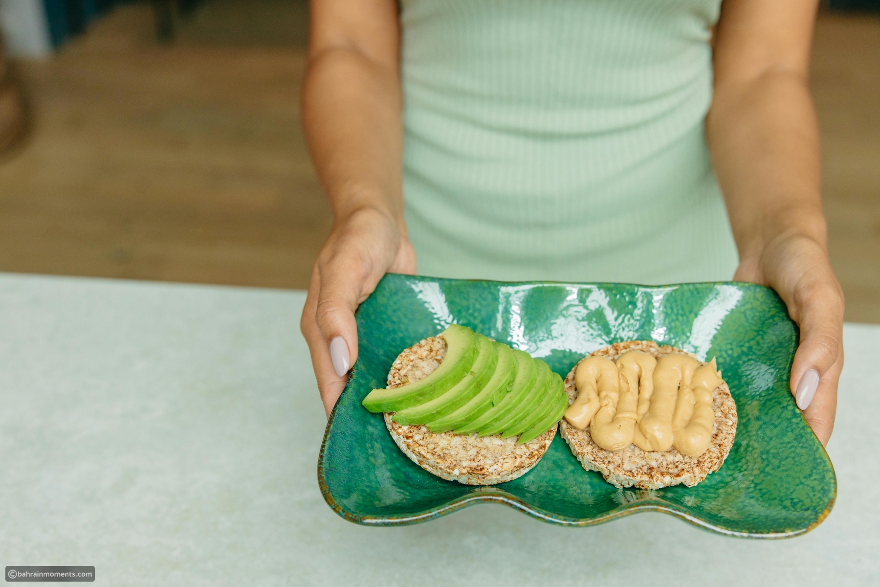 Is peanut butter or avocado toast healthier? Dietitian reveals which ...