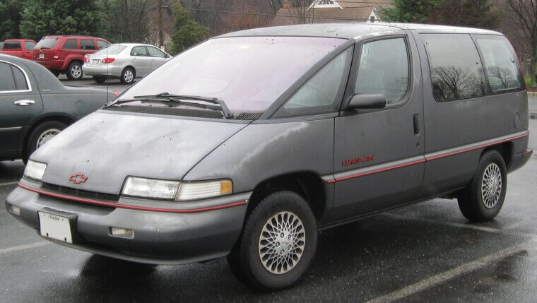 Minivans that lost their cool factor after the 90s