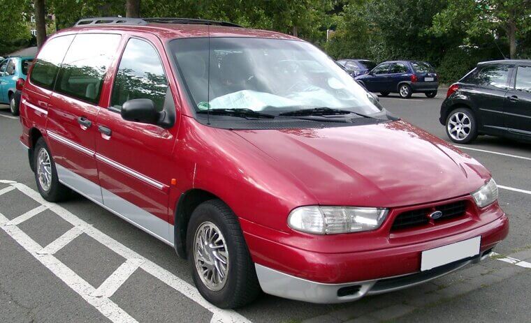 Minivans that lost their cool factor after the 90s