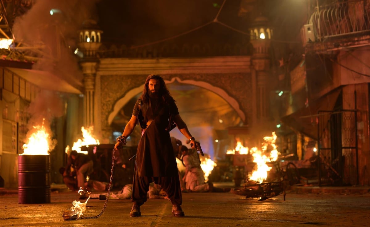 500 litres of petrol, no CGI: How Ranveer Singh pulled off Dhurandhar 2 ...