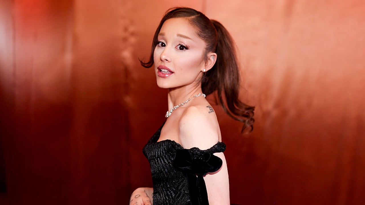 Ariana Grande announces July 31 release date for 'Petal,' her eighth ...
