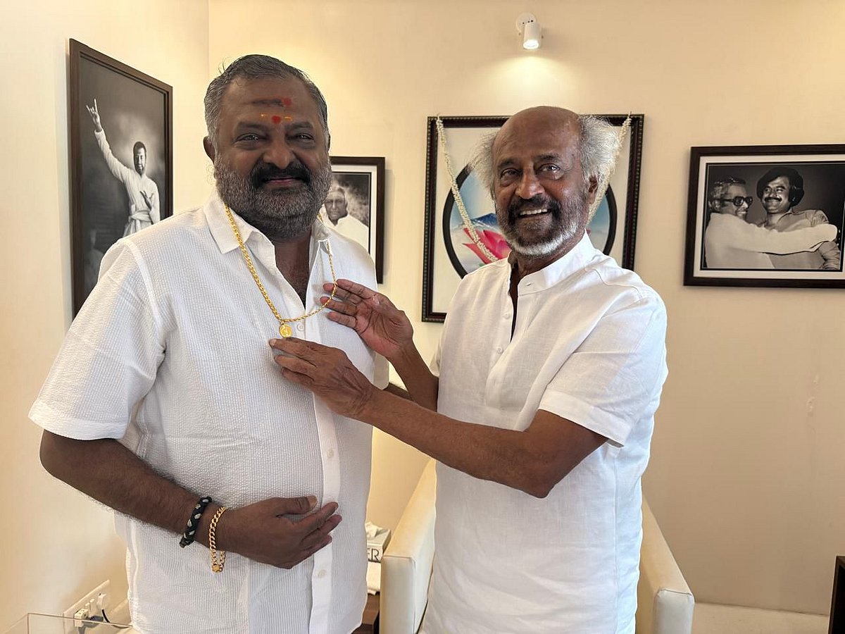 Rajinikanth gifts gold chain to PL Thenappan after success of Padayappa ...