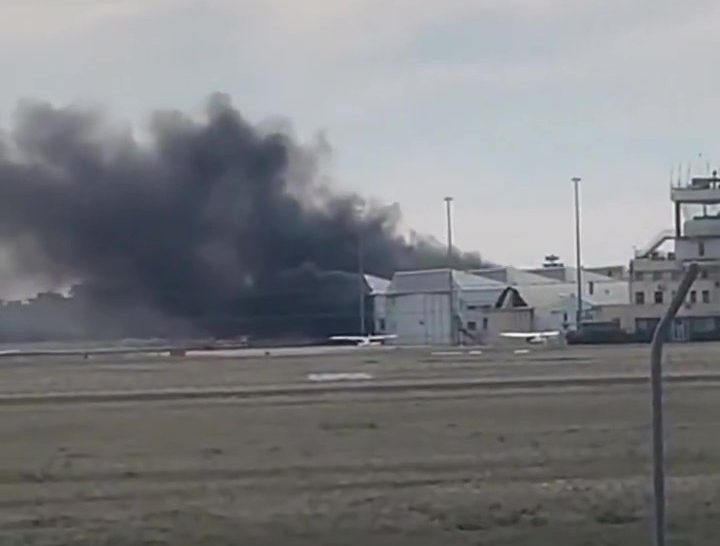 Plane crashes into Australian airport hangar leaving two dead and more ...