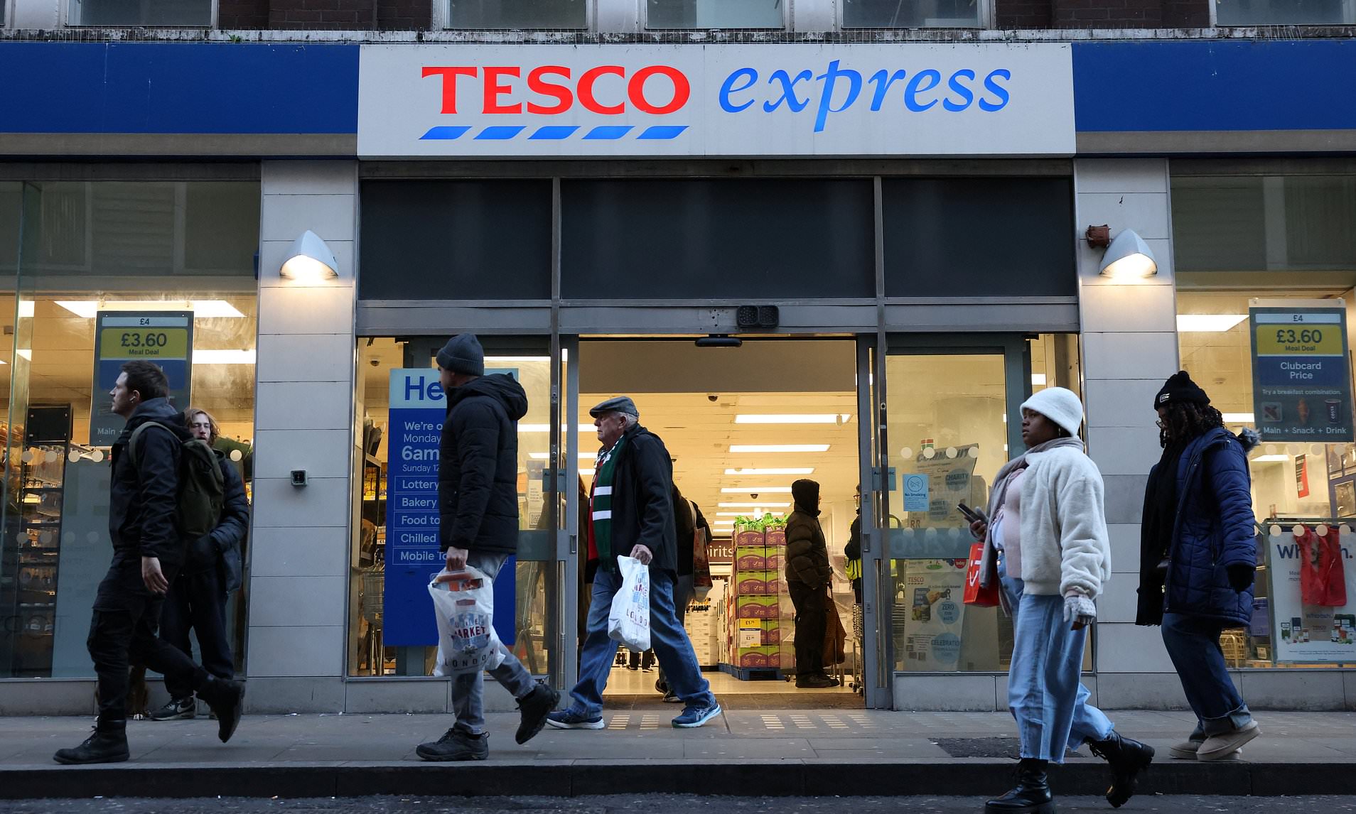 Tesco rolls out Aldi price match to smaller shops in price battle