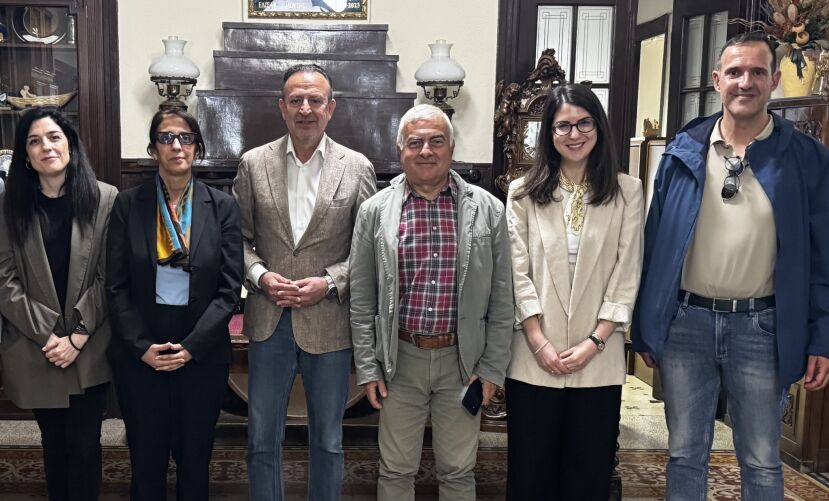 Σύσκεψη δημάρχου Ιωαννίνων με στελέχη ΟΟΣΑ για την κοινωνική οικονομία