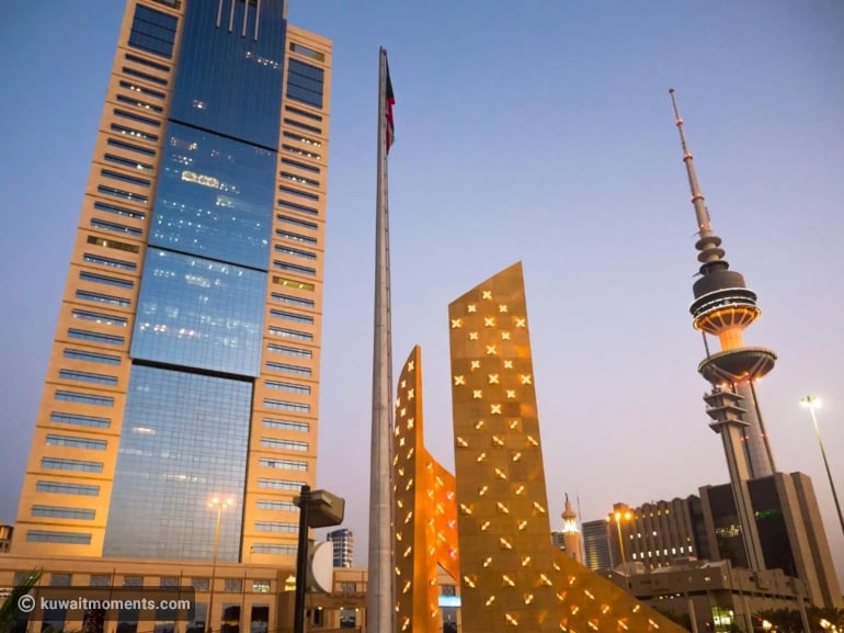 Kuwait's Public Sector to Operate from Full Capacity from This Date