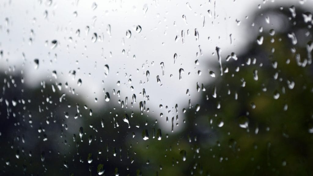 Madrid se pone en guardia hoy: aviso naranja por lluvias torrenciales y ...