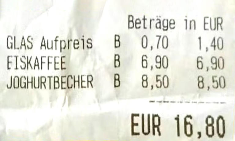 Tourists charged £1.20 washing up fee for having ice cream in bowl in ...