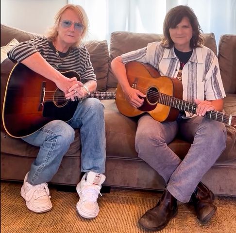 Emily Saliers of Indigo Girls shares she’s been diagnosed with 2 ...