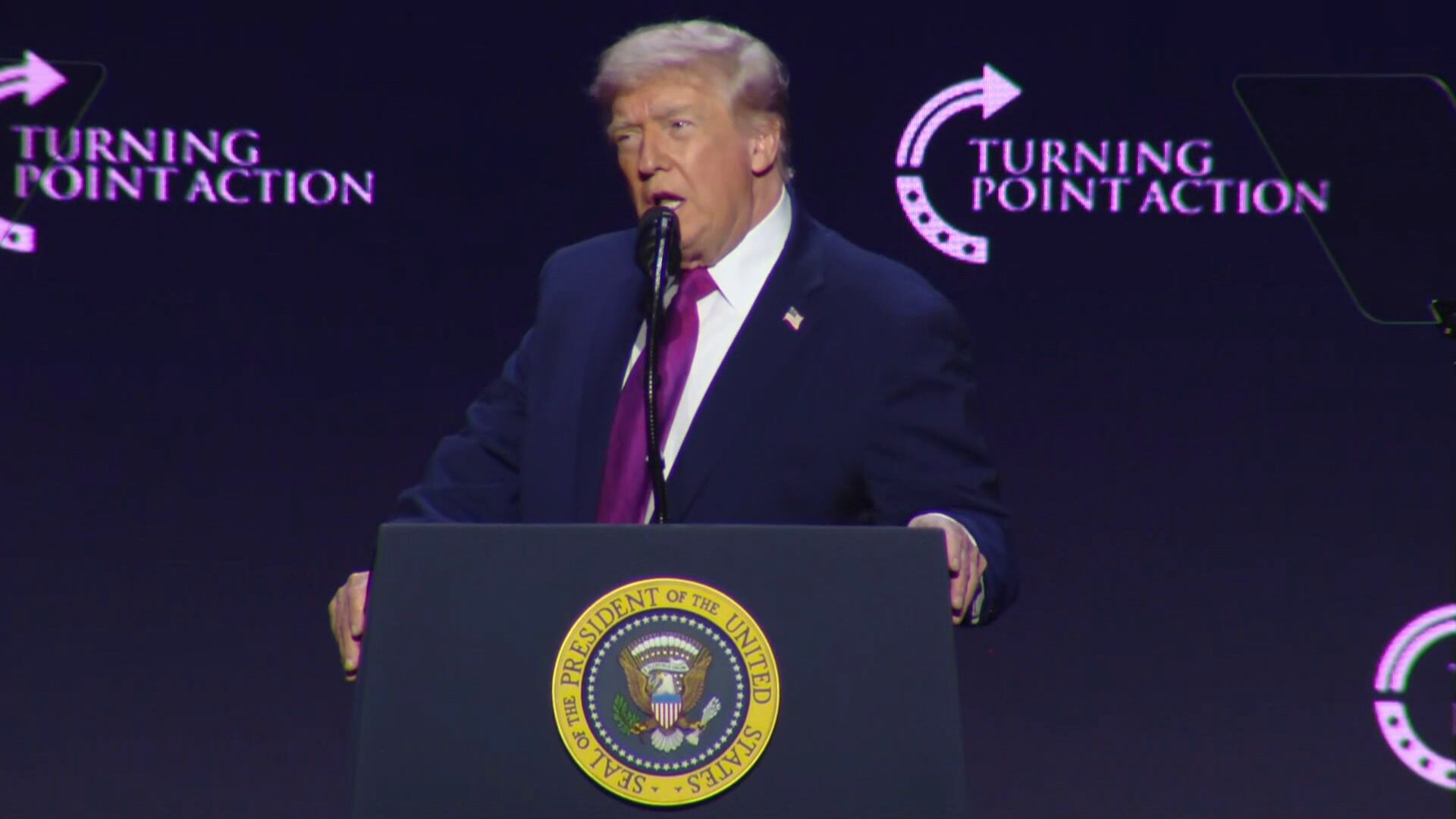 President Trump visits in Phoenix for first Arizona trip of 2026