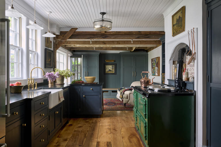 Before & after: An 1805 Federalist kitchen that nails the old-new mix