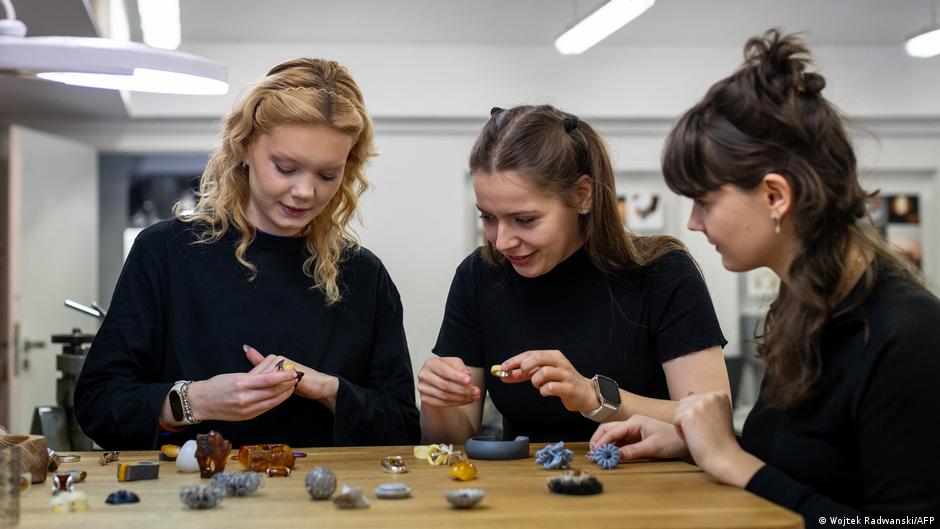 Polish amber: Fossilized tree resin is back in style